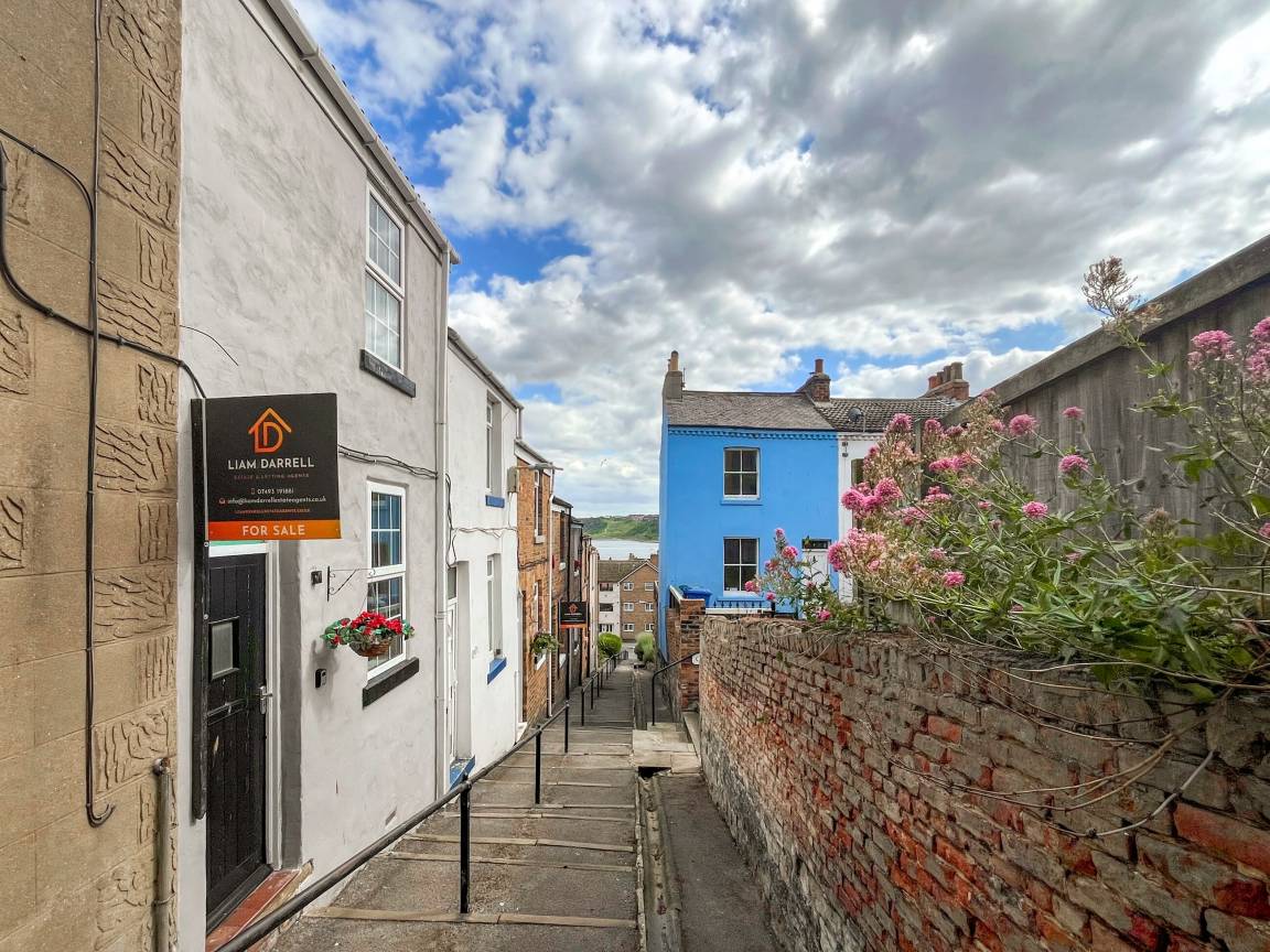 Cottage ∙ 2 Bedrooms ∙ 4 Guests - Scarborough