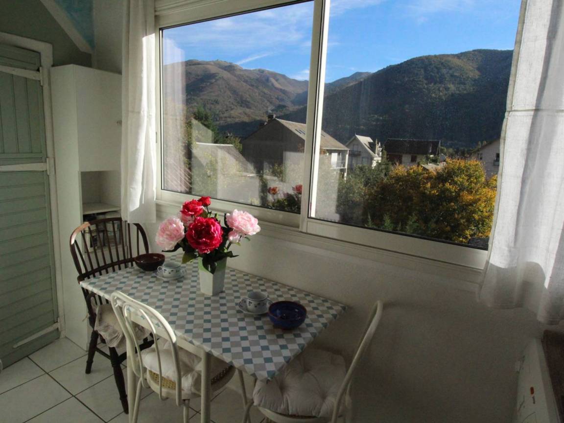 50 M² Apartment ∙ 2 Bedrooms ∙ 4 Guests - Bagnères-de-Luchon