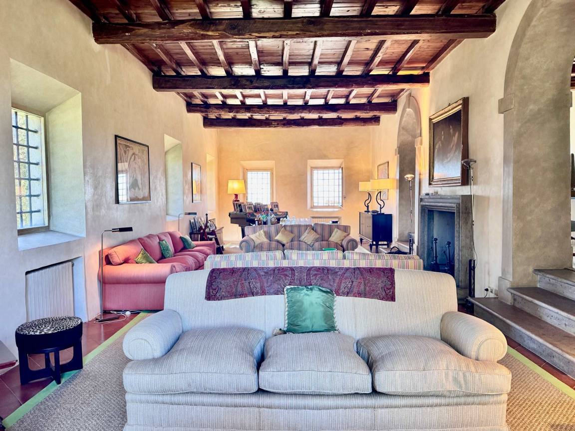 Villa ∙ 7 Habitaciones ∙ 10 Huéspedes - Sutri