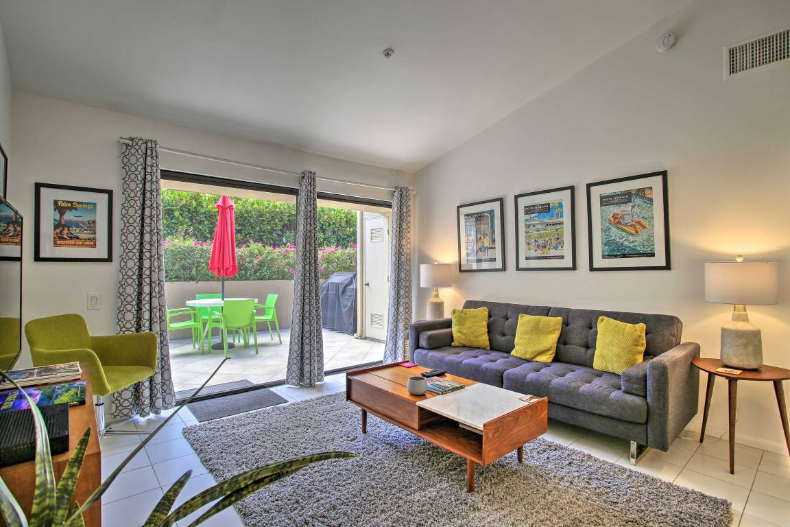 88 M² Apartment ∙ 2 Bedrooms ∙ 4 Guests - Boomers, Cathedral City