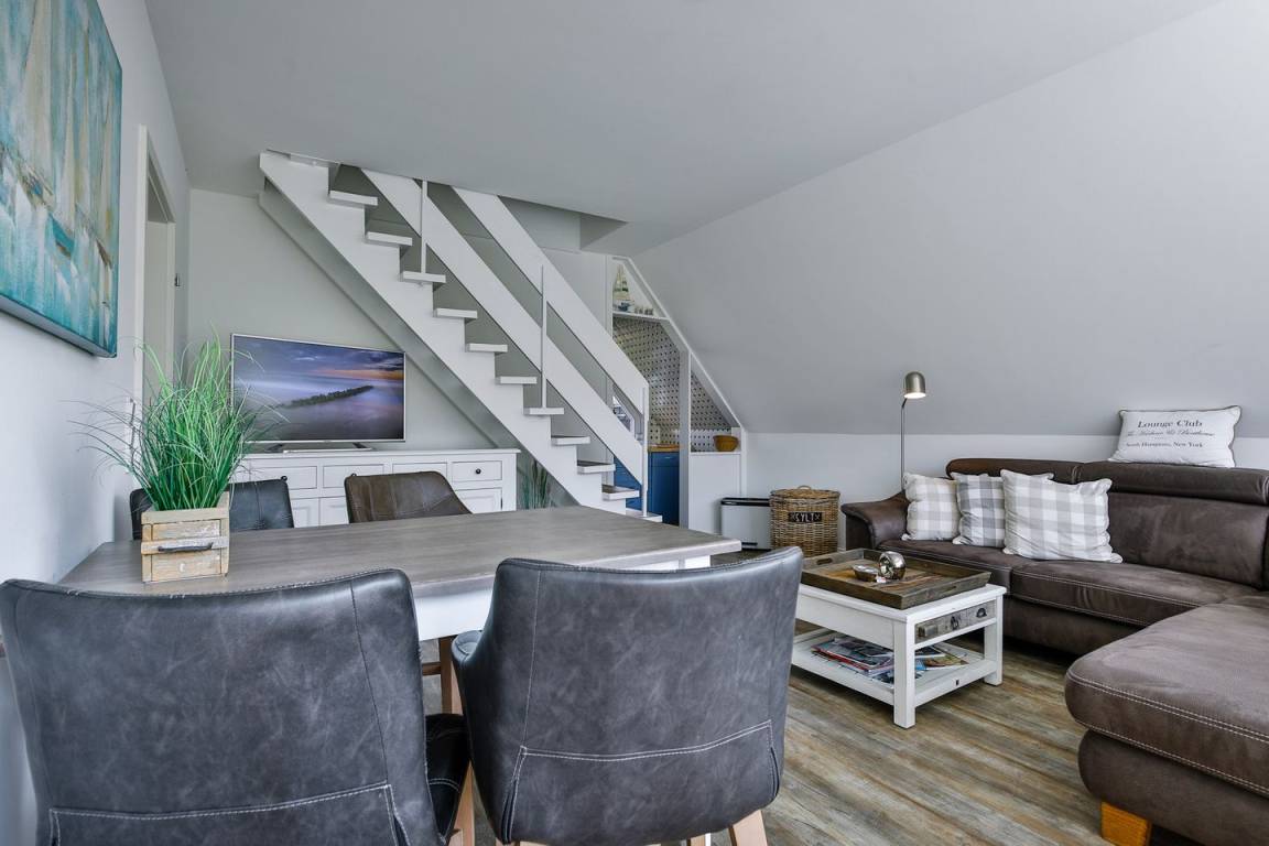 87 M² Ferienwohnung ∙ 3 Schlafzimmer ∙ 4 Gäste - Norddorf
