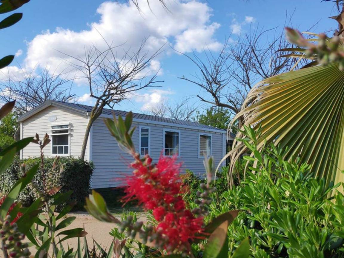 28 M² Mobilheim ∙ 2 Schlafzimmer ∙ 4 Gäste - Blanes