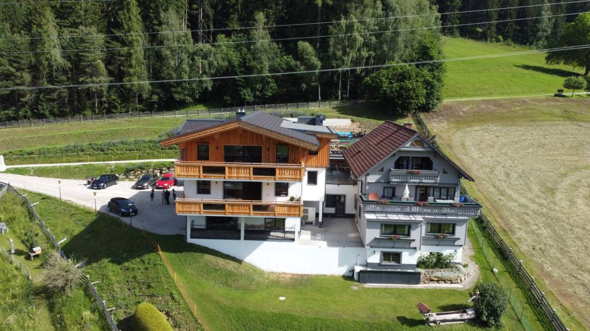 55 M² Apartment ∙ 2 Bedrooms ∙ 5 Guests - Schladming