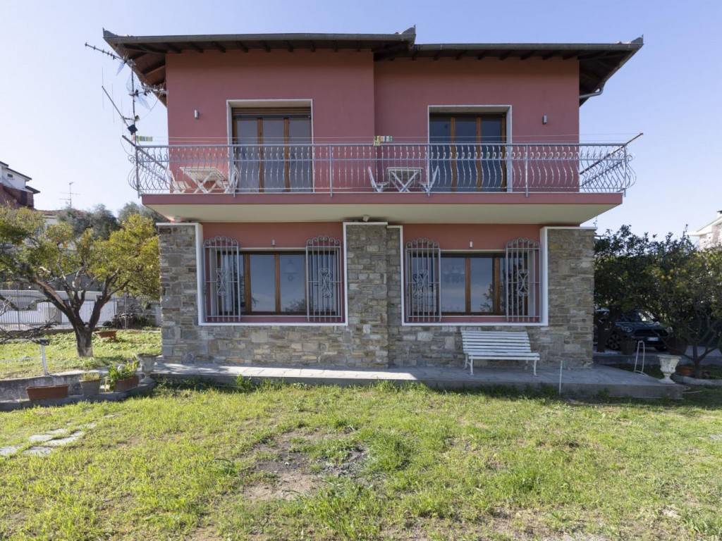 240 M² Ferienhaus ∙ 5 Schlafzimmer ∙ 11 Gäste - San Bartolomeo al Mare