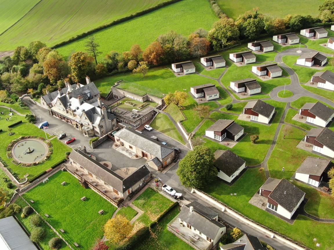 Cottage ∙ 3 Bedrooms ∙ 5 Guests - Powderham Castle