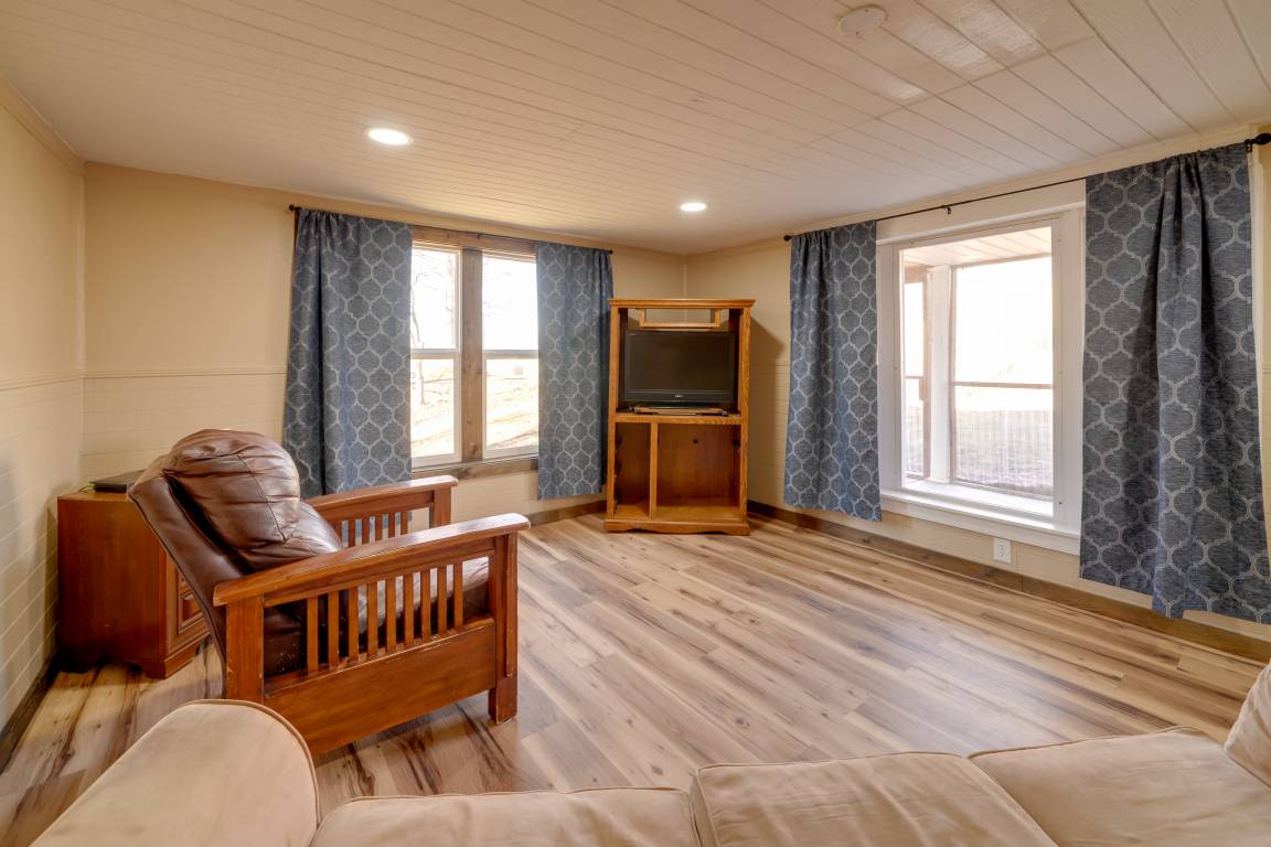 125 M² House ∙ 3 Bedrooms ∙ 6 Guests - サマーズビル, WV