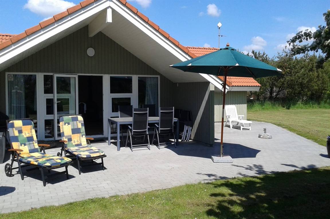 116 M² Ferienhaus ∙ 4 Schlafzimmer ∙ 8 Gäste - Henne Kirkeby