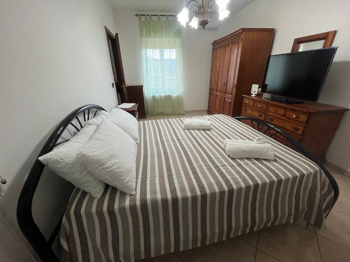 120 M² Ferienhaus ∙ 3 Schlafzimmer ∙ 5 Gäste - Soverato