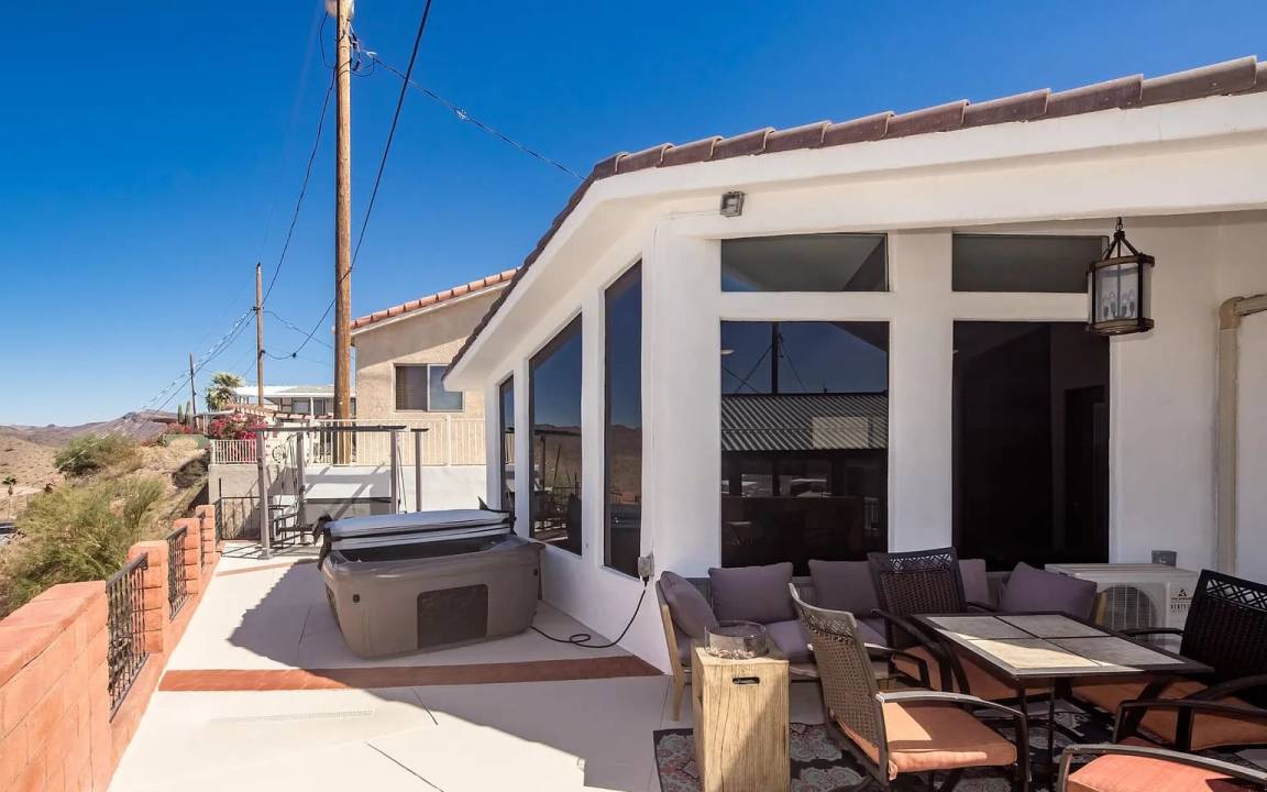 132 M² House ∙ 3 Bedrooms ∙ 6 Guests - River Island State Park, Parker
