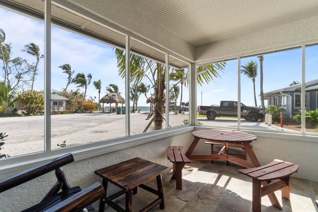 Cottage ∙ 2 Bedrooms ∙ 4 Guests - Captiva, FL