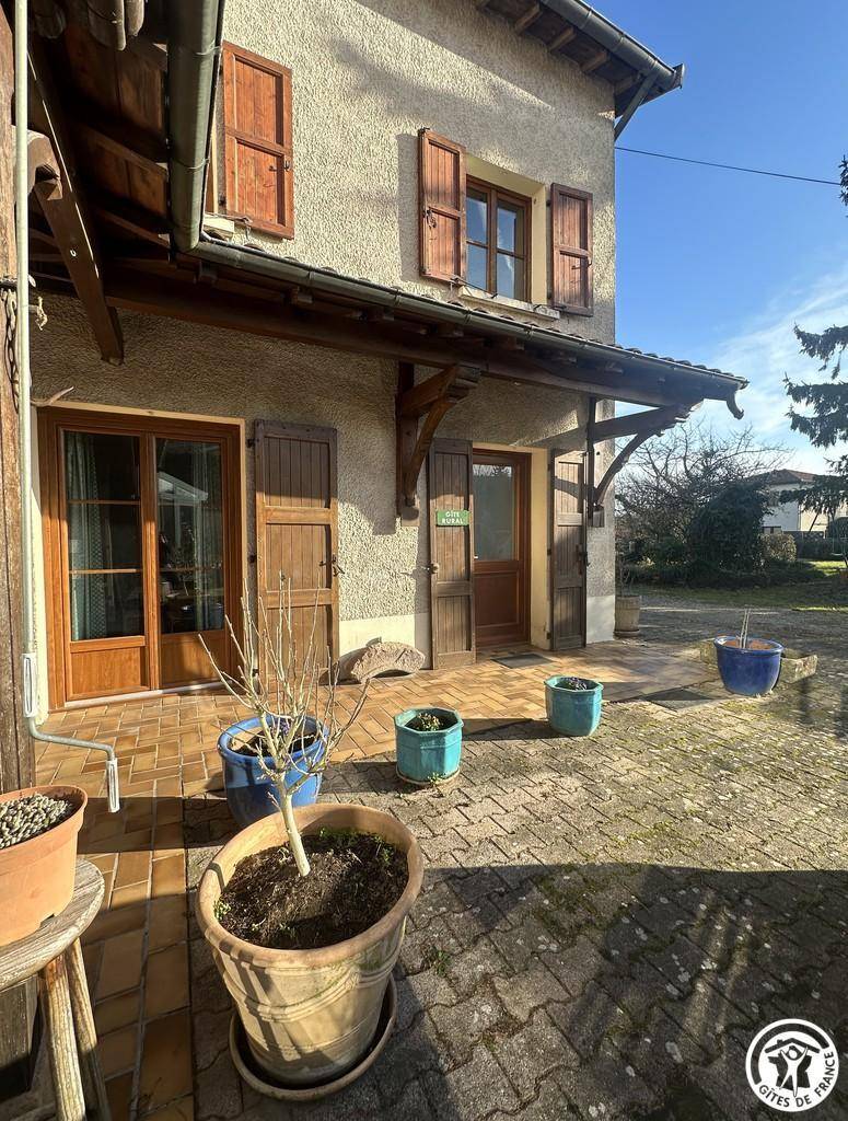 70 M² Gîte ∙ 1 Chambre ∙ 4 Personnes - Rillieux-la-Pape