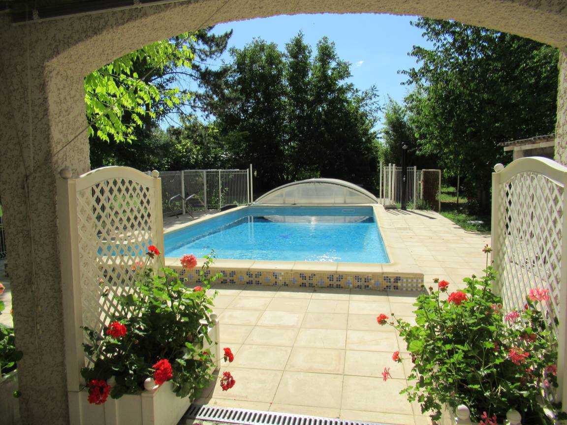 120 M² Maison De Vacances ∙ 3 Chambres ∙ 6 Personnes - Sommières