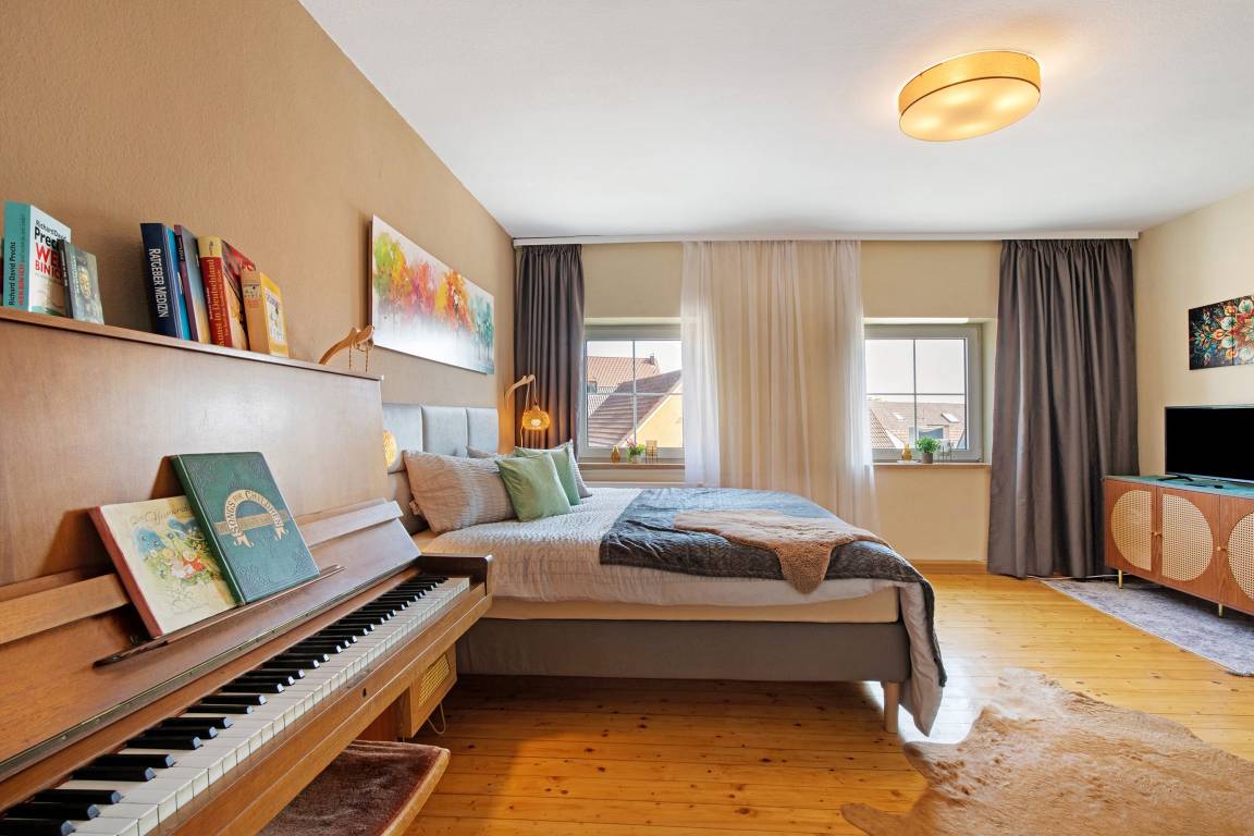 75 M² Ferienwohnung ∙ 2 Schlafzimmer ∙ 5 Gäste - Illertissen