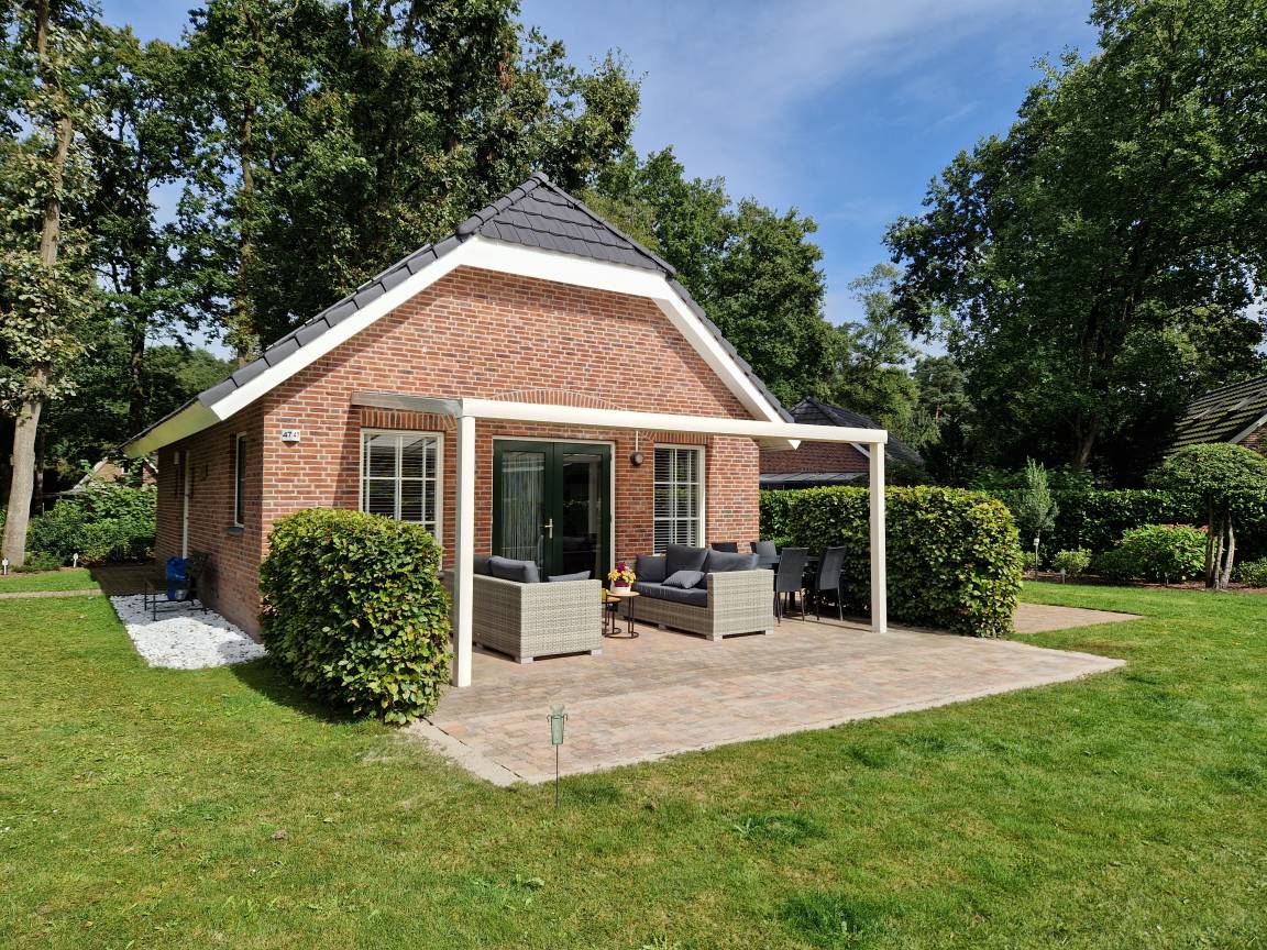 130 M² Bungalow ∙ 3 Makuuhuonetta ∙ 6 Vierasta - Assen