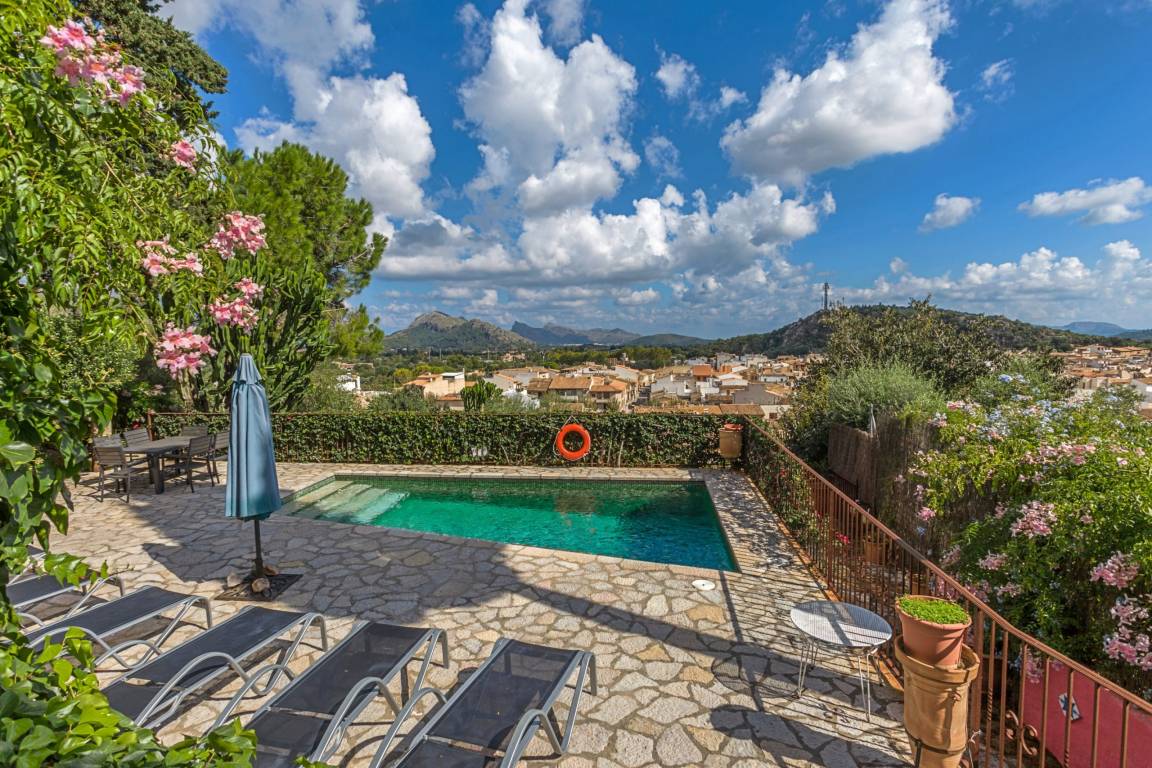290 M² Ferienhaus ∙ 3 Schlafzimmer ∙ 6 Gäste - Pollença