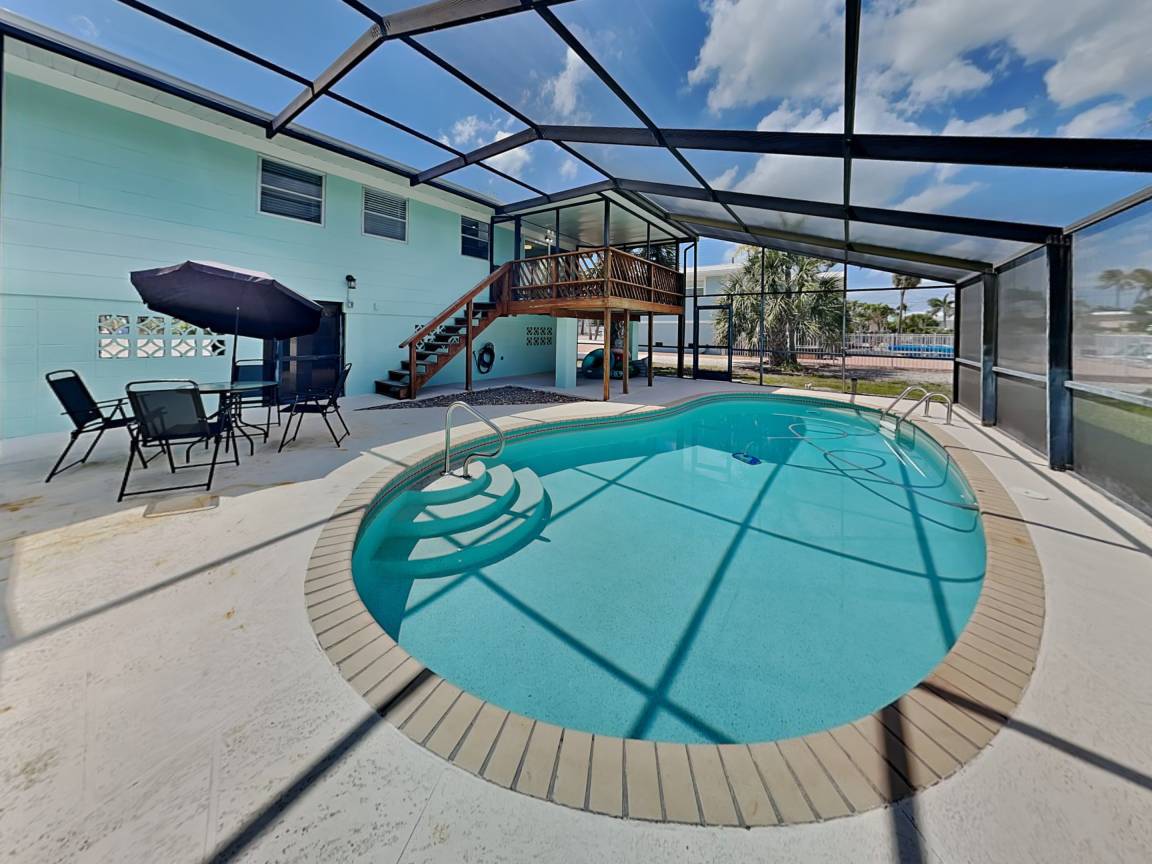 84 M² House ∙ 2 Bedrooms ∙ 6 Guests - Fort Myers Beach, FL