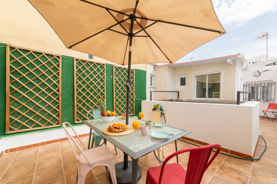 50 M² Estudio ∙ 1 Habitación ∙ 2 Huéspedes - Almería