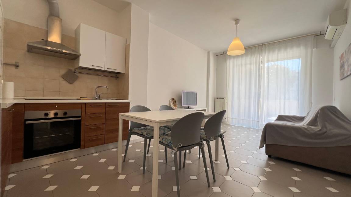 45 M² Appartamento Vacanza ∙ 1 Camera Da Letto ∙ 4 Ospiti - Loano