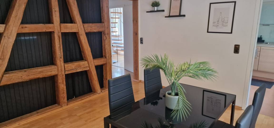 80 M² Apartment ∙ 4 Bedrooms ∙ 5 Guests - Hechingen