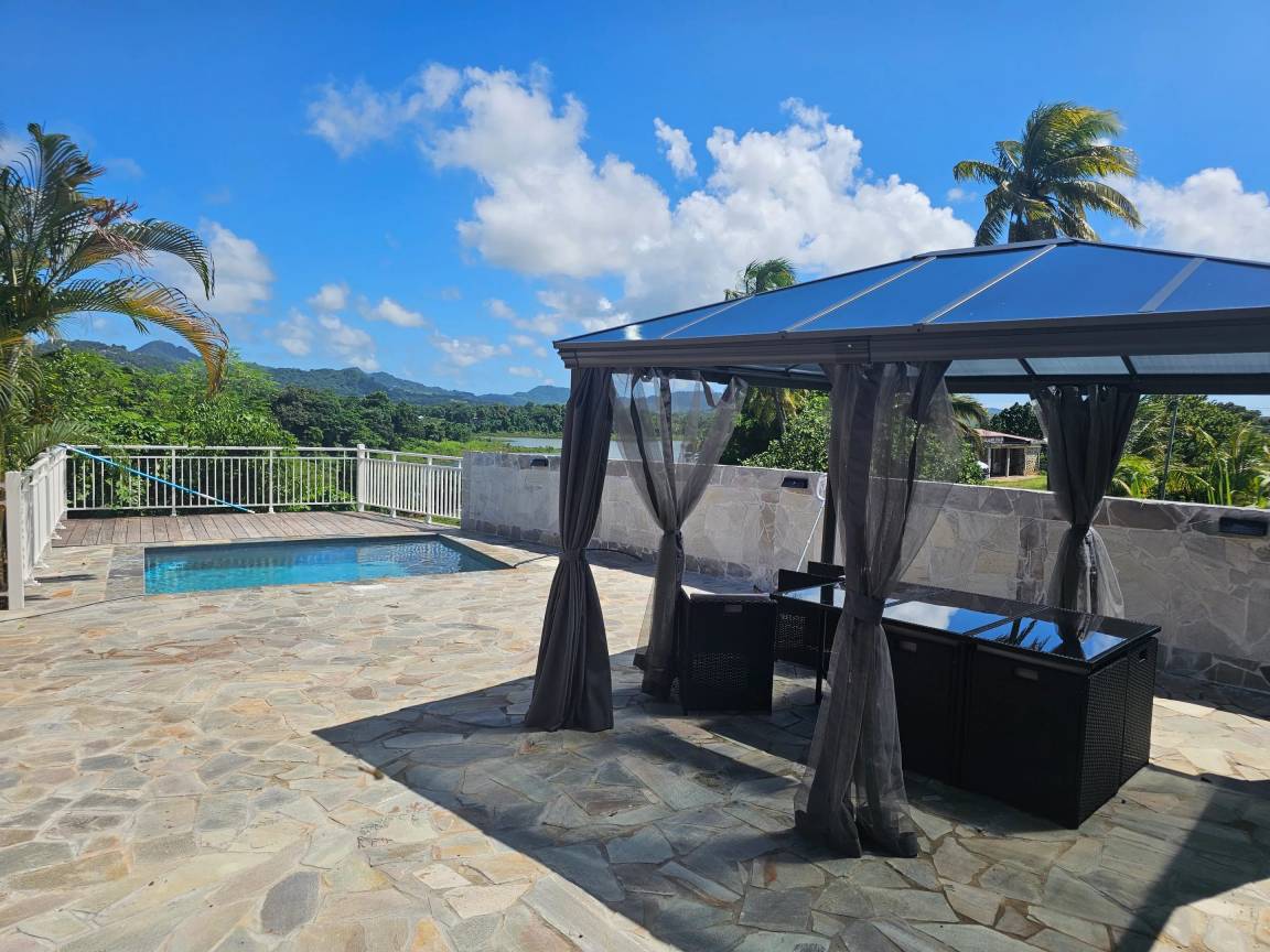 70 M² Villa ∙ 2 Chambres ∙ 4 Personnes - Martinique
