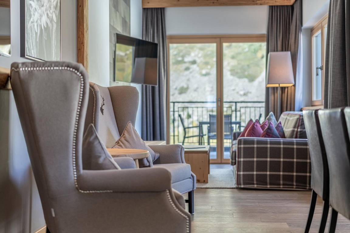82 M² Apartment ∙ 2 Bedrooms ∙ 4 Guests - Obergurgl