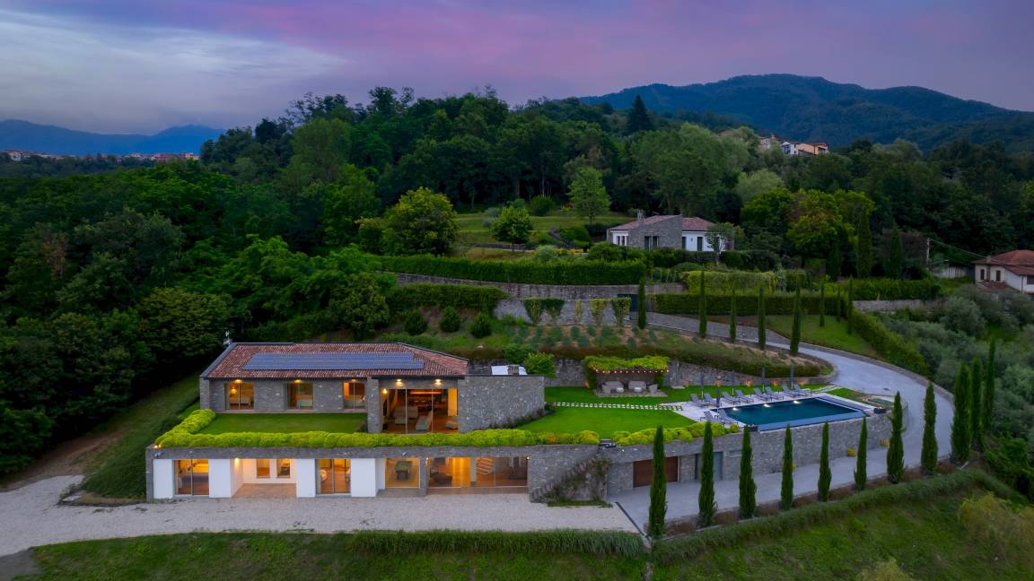 300 M² Villa ∙ 5 Camere Da Letto ∙ 10 Ospiti - Pontremoli