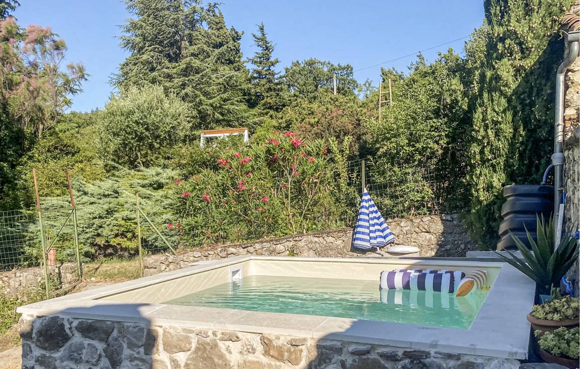 165 M² Farmhouse ∙ 3 Bedrooms ∙ 7 Guests - Grignan