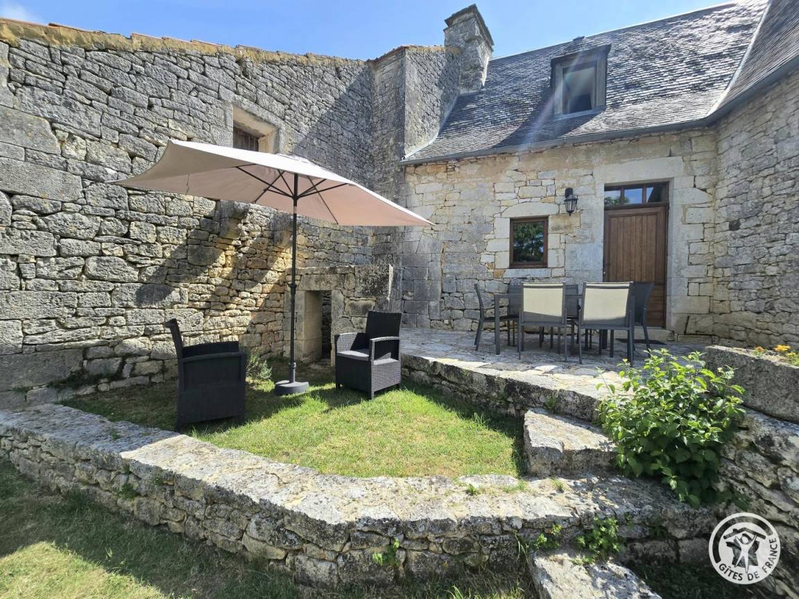140 M² Gîte ∙ 3 Slaapkamers ∙ 6 Gasten - Souillac