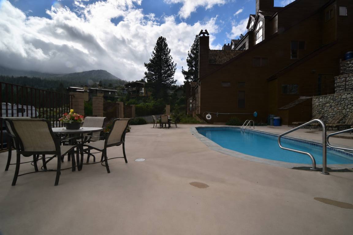 115 M² Condo ∙ 2 Bedrooms ∙ 6 Guests - California