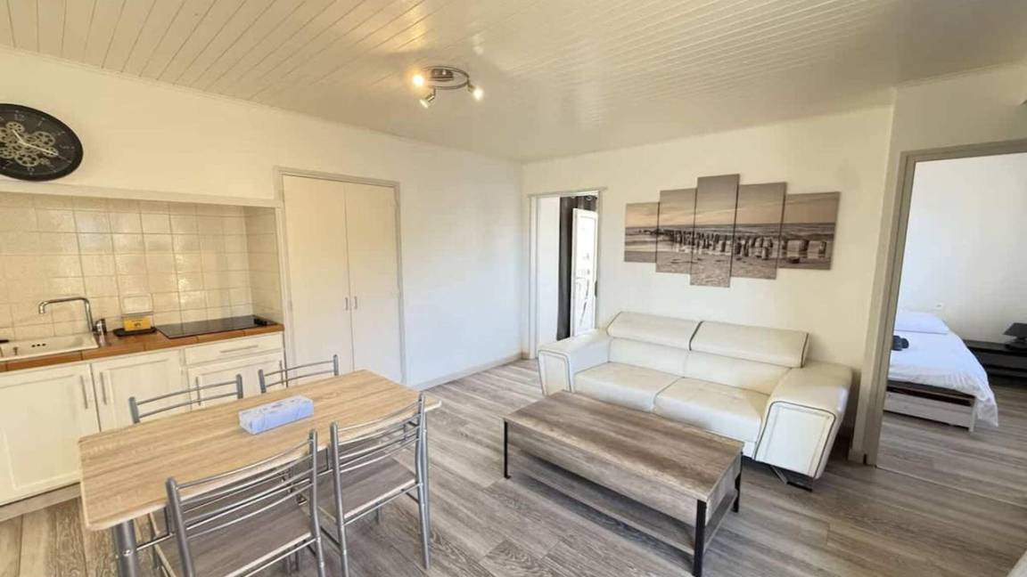 38 M² Appartement ∙ 1 Slaapkamer ∙ 2 Gasten - Valras-Plage