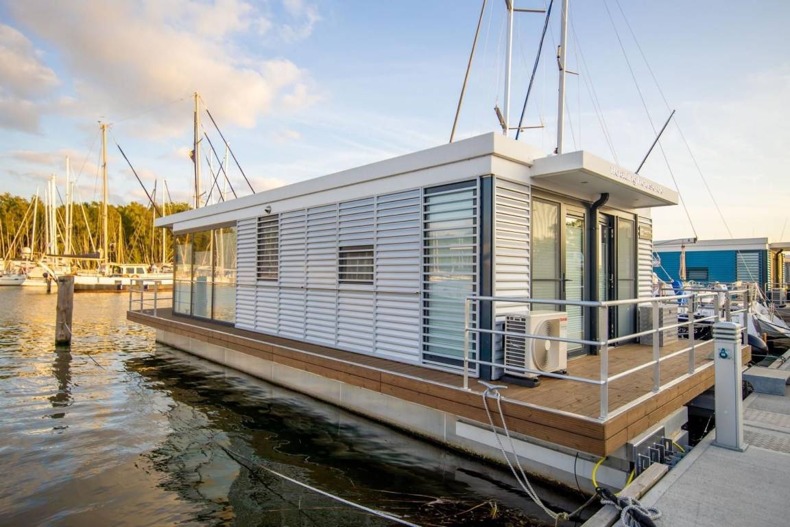 45 M² Hausboot ∙ 2 Schlafzimmer ∙ 4 Gäste - Wolgast
