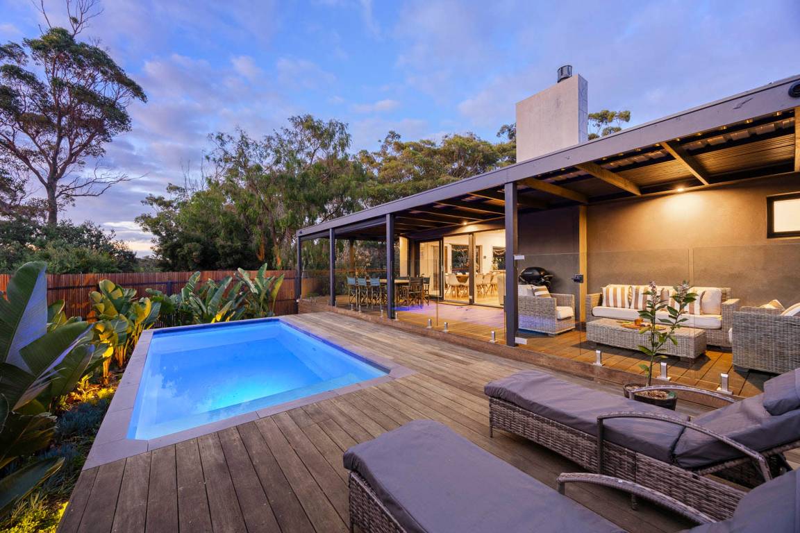 House ∙ 5 Bedrooms ∙ 14 Guests - Shire of Mornington Peninsula