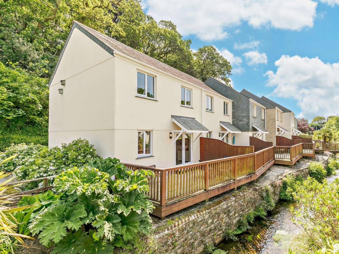 Cottage ∙ 3 Bedrooms ∙ 5 Guests - Falmouth