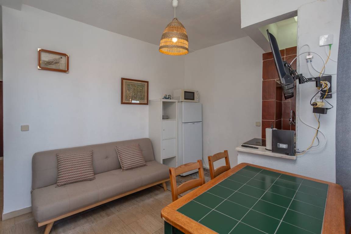 59 M² Ferienhaus ∙ 2 Schlafzimmer ∙ 4 Gäste - Costa da Caparica