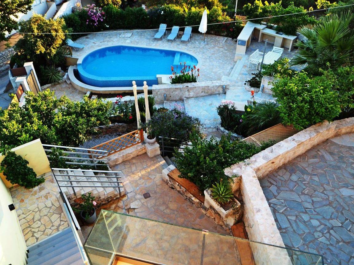 70 M² Apartment ∙ 2 Bedrooms ∙ 4 Guests - Kea