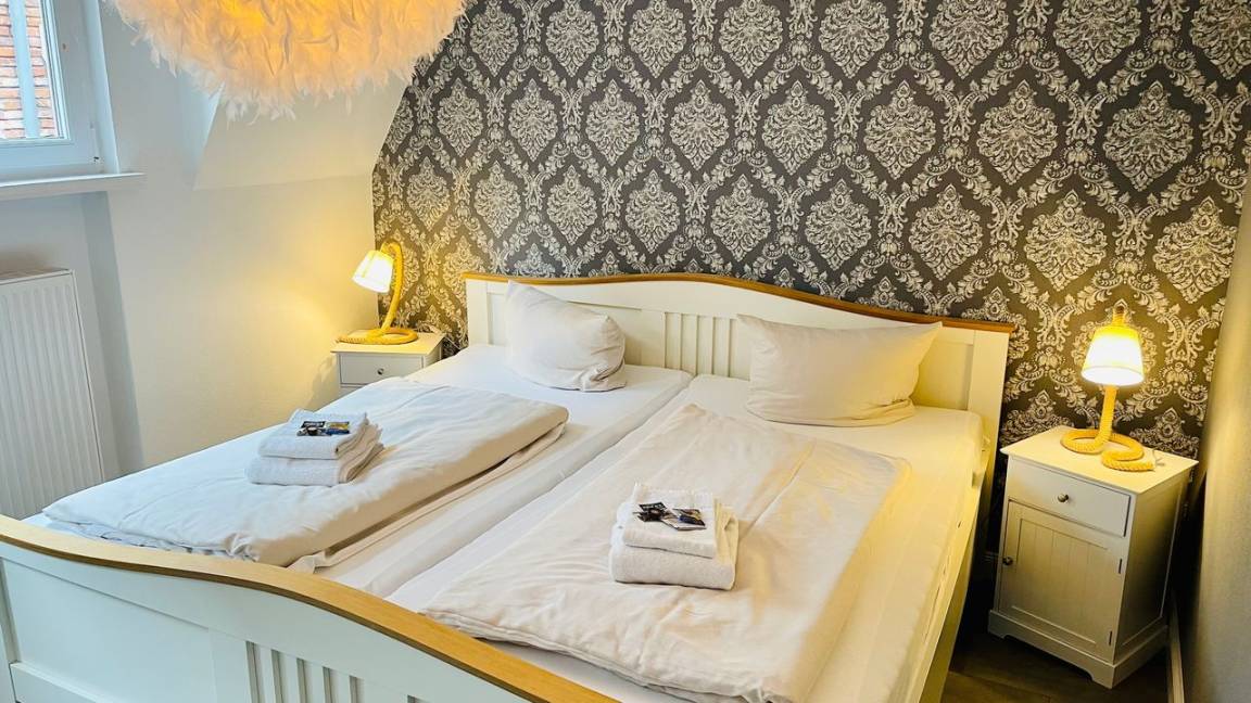 72 M² Ferienwohnung ∙ 3 Schlafzimmer ∙ 5 Gäste - Norden