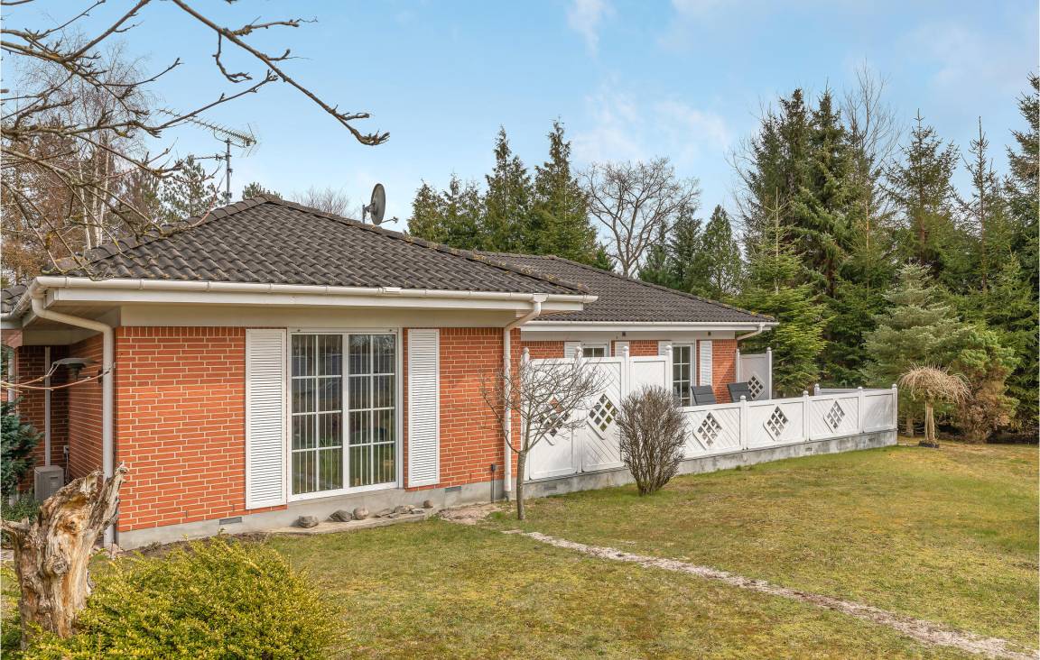 147 M² House ∙ 4 Bedrooms ∙ 8 Guests - Bornholm