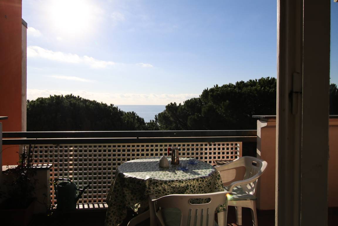 75 M² Apartment ∙ 2 Bedrooms ∙ 5 Guests - Arenzano