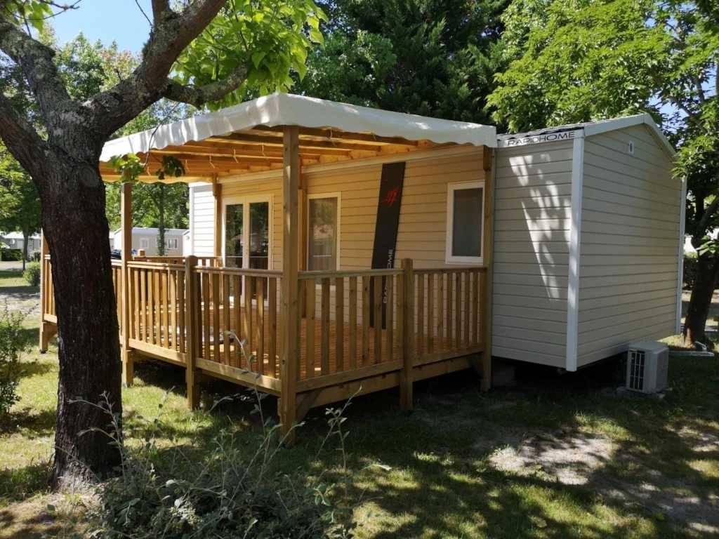 21 M² Camping ∙ 2 Habitaciones ∙ 5 Huéspedes - Parentis-en-Born