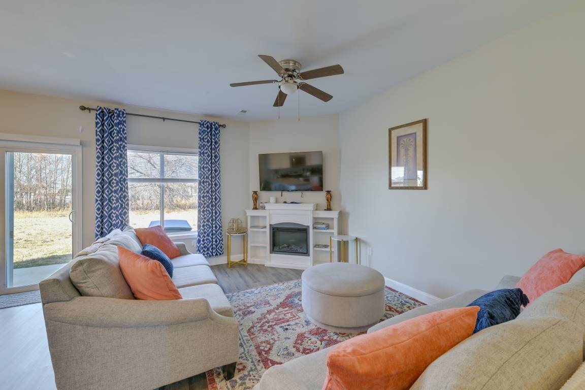 122 M² Apartment ∙ 3 Bedrooms ∙ 6 Guests - Concord, NC