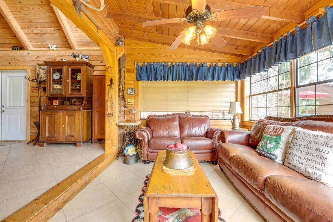 92 M² House ∙ 2 Bedrooms ∙ 4 Guests - Lake Okeechobee, FL