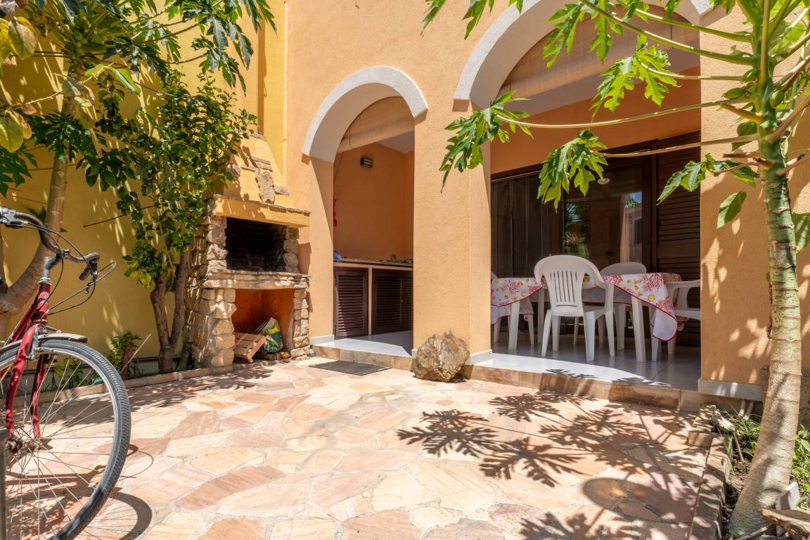 70 M² Ferienhaus ∙ 2 Schlafzimmer ∙ 6 Gäste - Villasimius