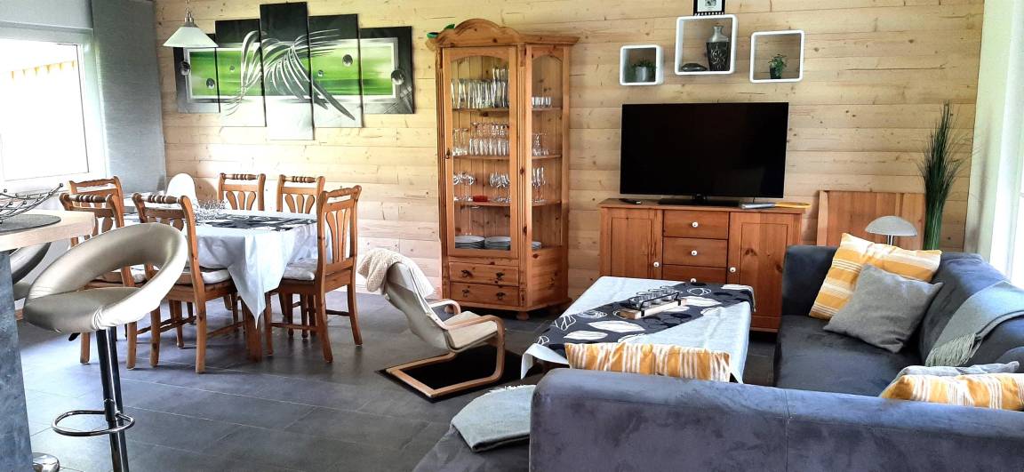 90 M² Ferienhaus ∙ 3 Schlafzimmer ∙ 6 Gäste - Lehre