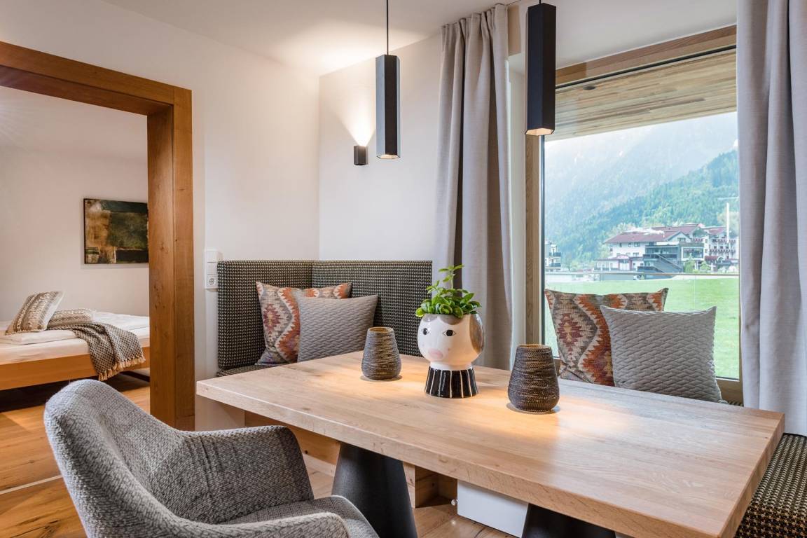 55 M² Ferienwohnung ∙ 2 Schlafzimmer ∙ 4 Gäste - Pertisau