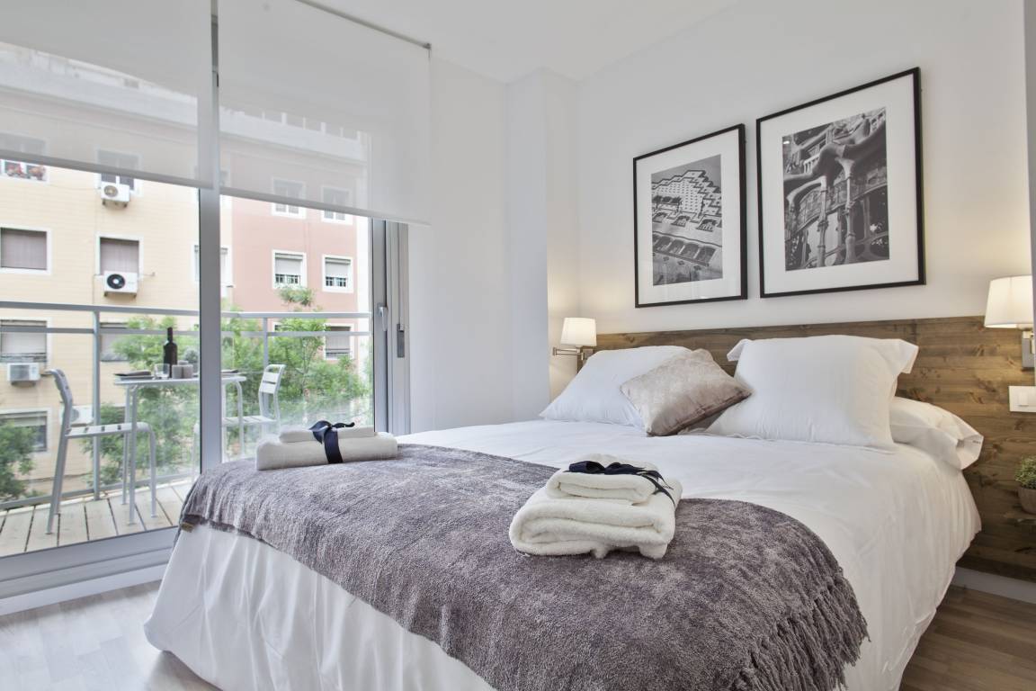 57 M² Apartamento ∙ 2 Habitaciones ∙ 4 Huéspedes - Barcelona