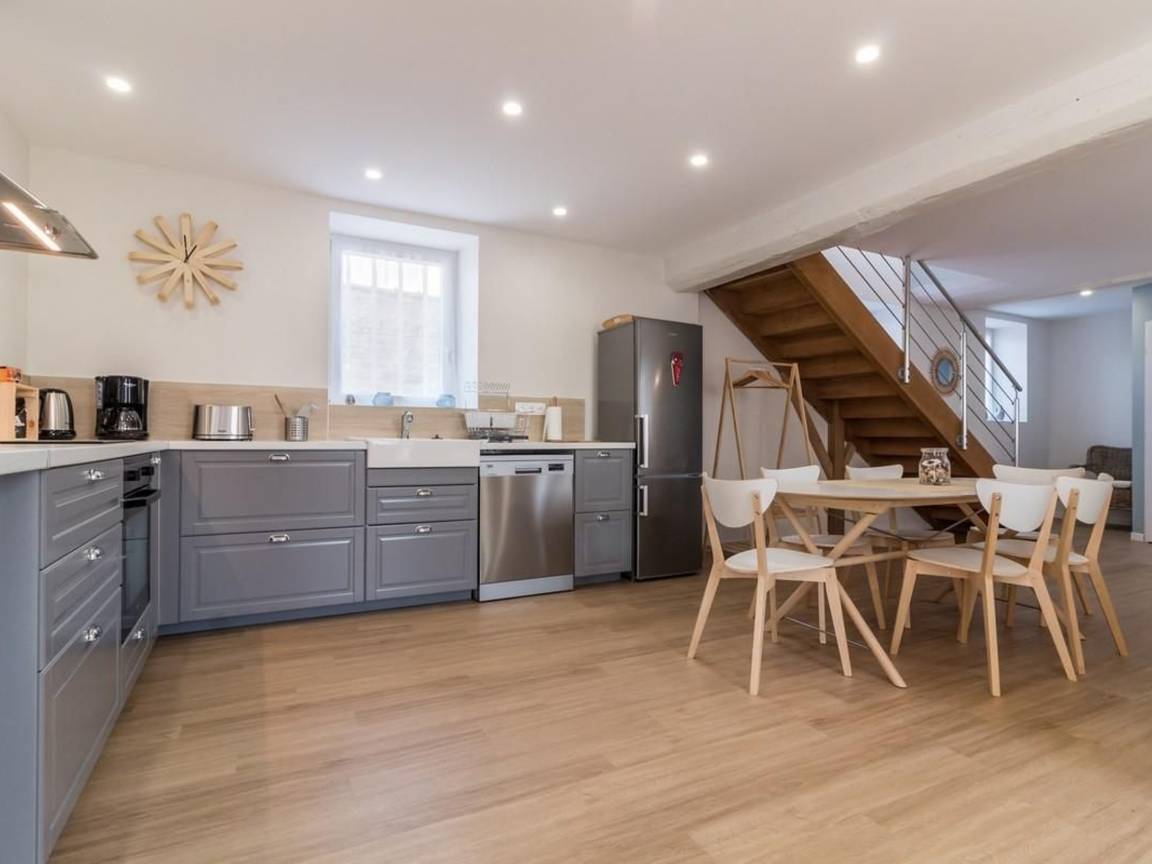 120 M² Casa Rural ∙ 3 Habitaciones ∙ 6 Huéspedes - Dijon