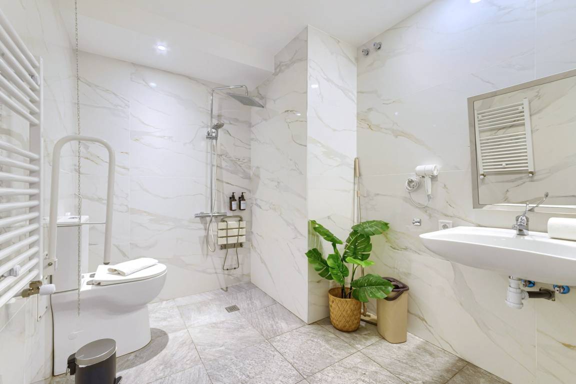 50 M² Apartamento ∙ 3 Habitaciones ∙ 8 Huéspedes - Bilbao