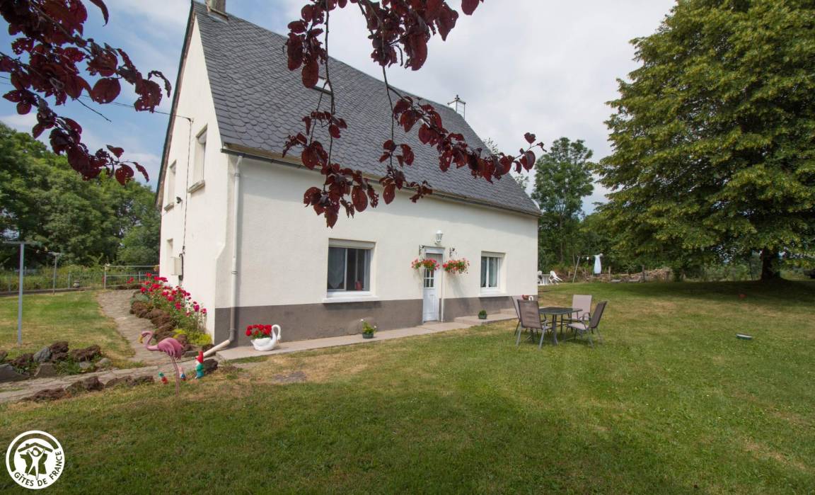 75 M² Gîte ∙ 2 Chambres ∙ 4 Personnes - Chastreix