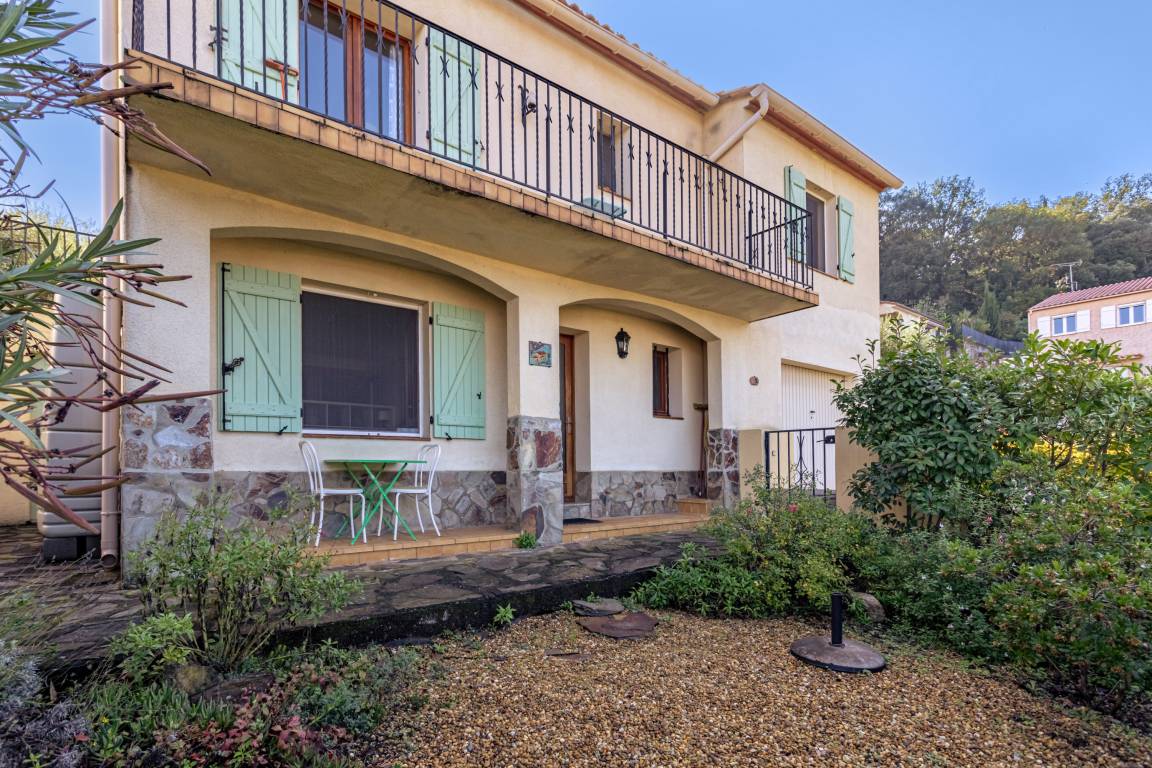 150 M² Villa ∙ 3 Habitaciones ∙ 6 Huéspedes - Céret