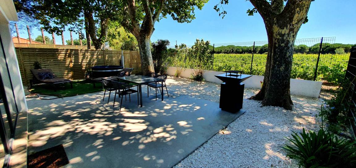 40 M² Appartement ∙ 1 Chambre ∙ 4 Personnes - Vauvert